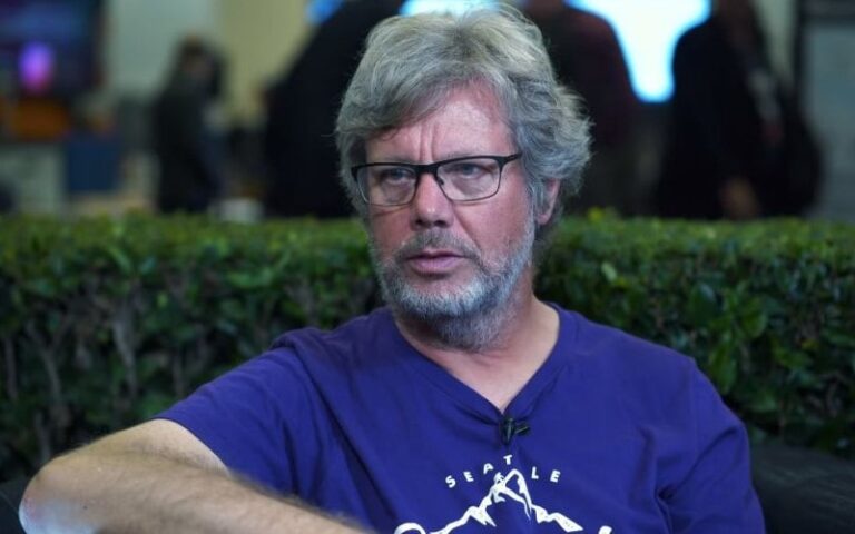 10+ Best Programmers in the World: Legends of All Time – Plerdy