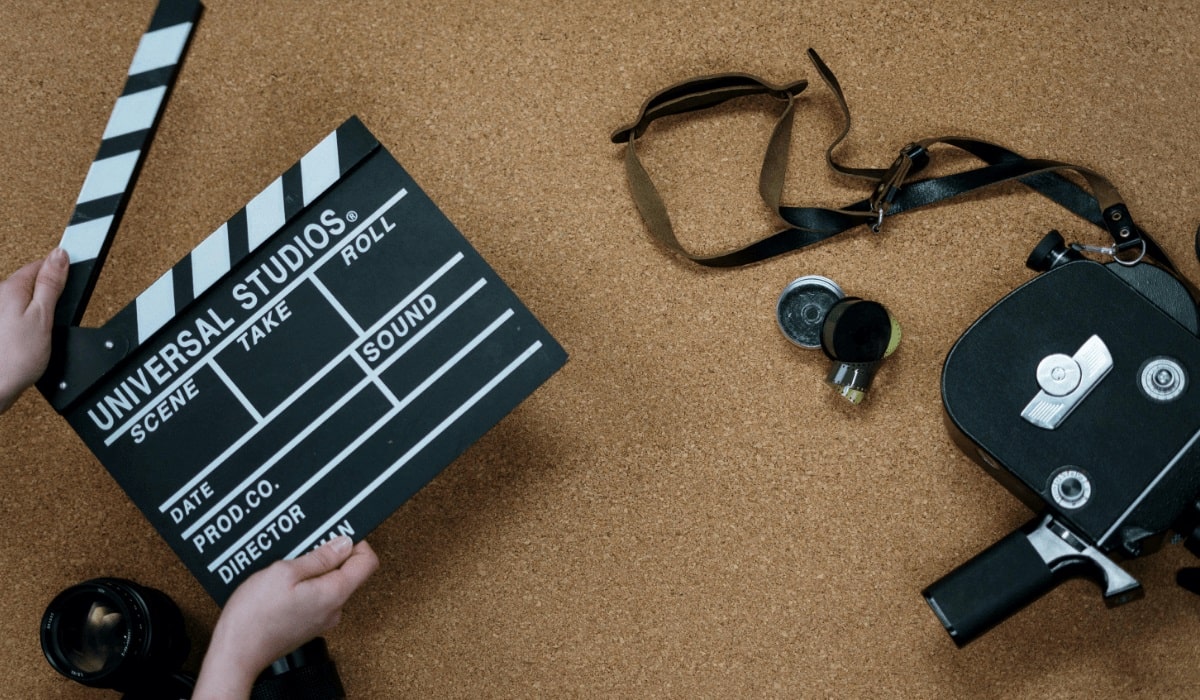 Top 10 Must-See Documentaries on Marketing – Plerdy